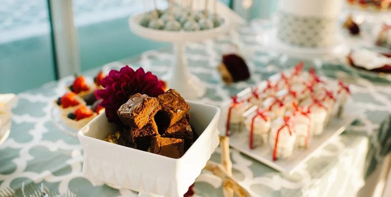 Plated or Buffet Style: Which Is Right For You? – Cheers and Confetti ...