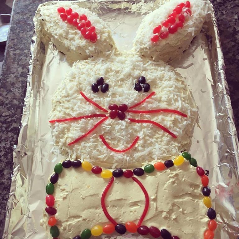 How to Choose Homemade or Catered Cake? – Cheers and Confetti Blog by ...