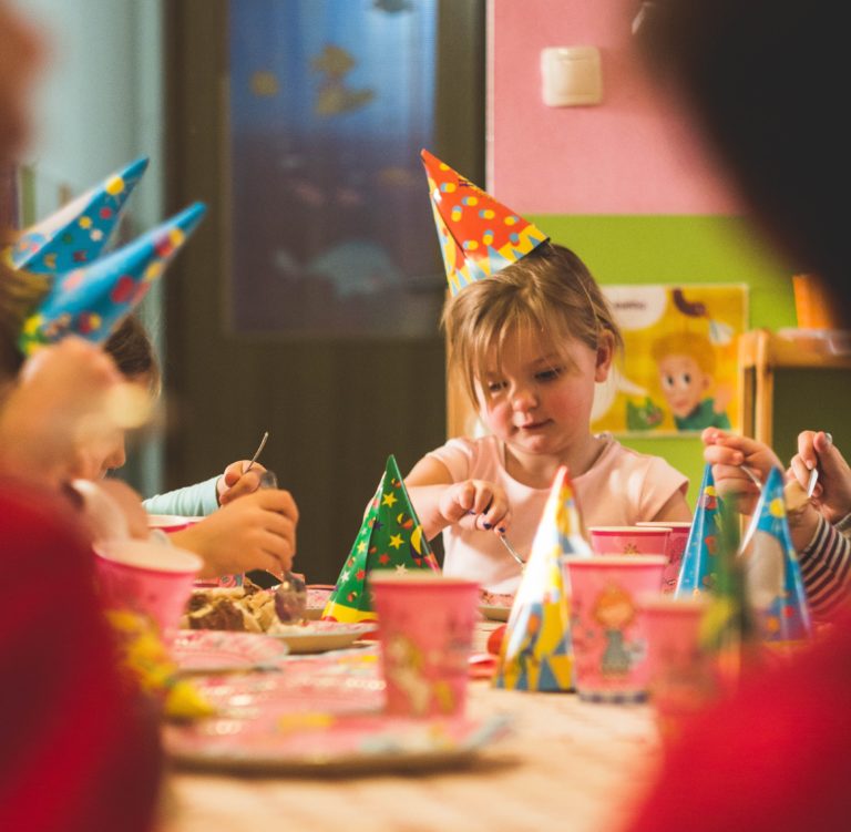 Choosing When to Host at Home – Cheers and Confetti Blog by Eventective