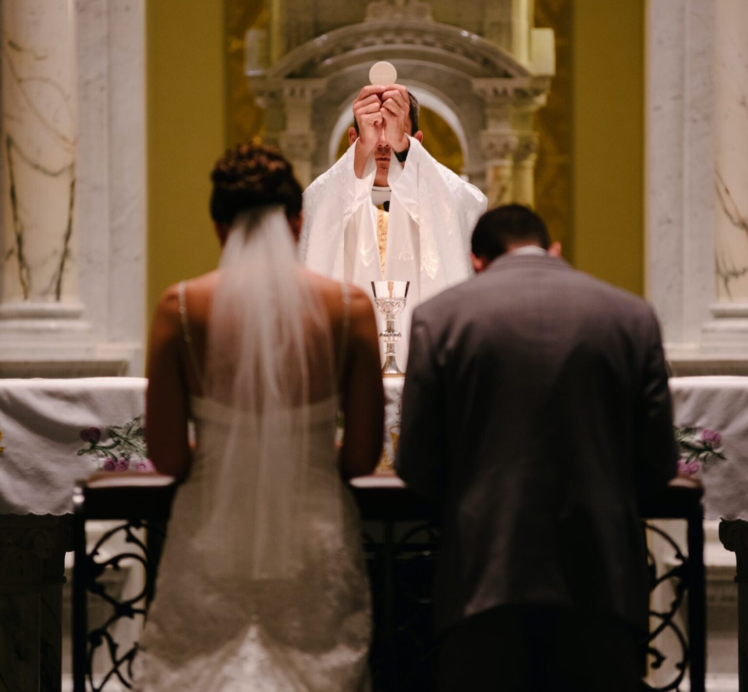 7 Tips for Choosing a Wedding Officiant – Cheers and Confetti Blog by ...