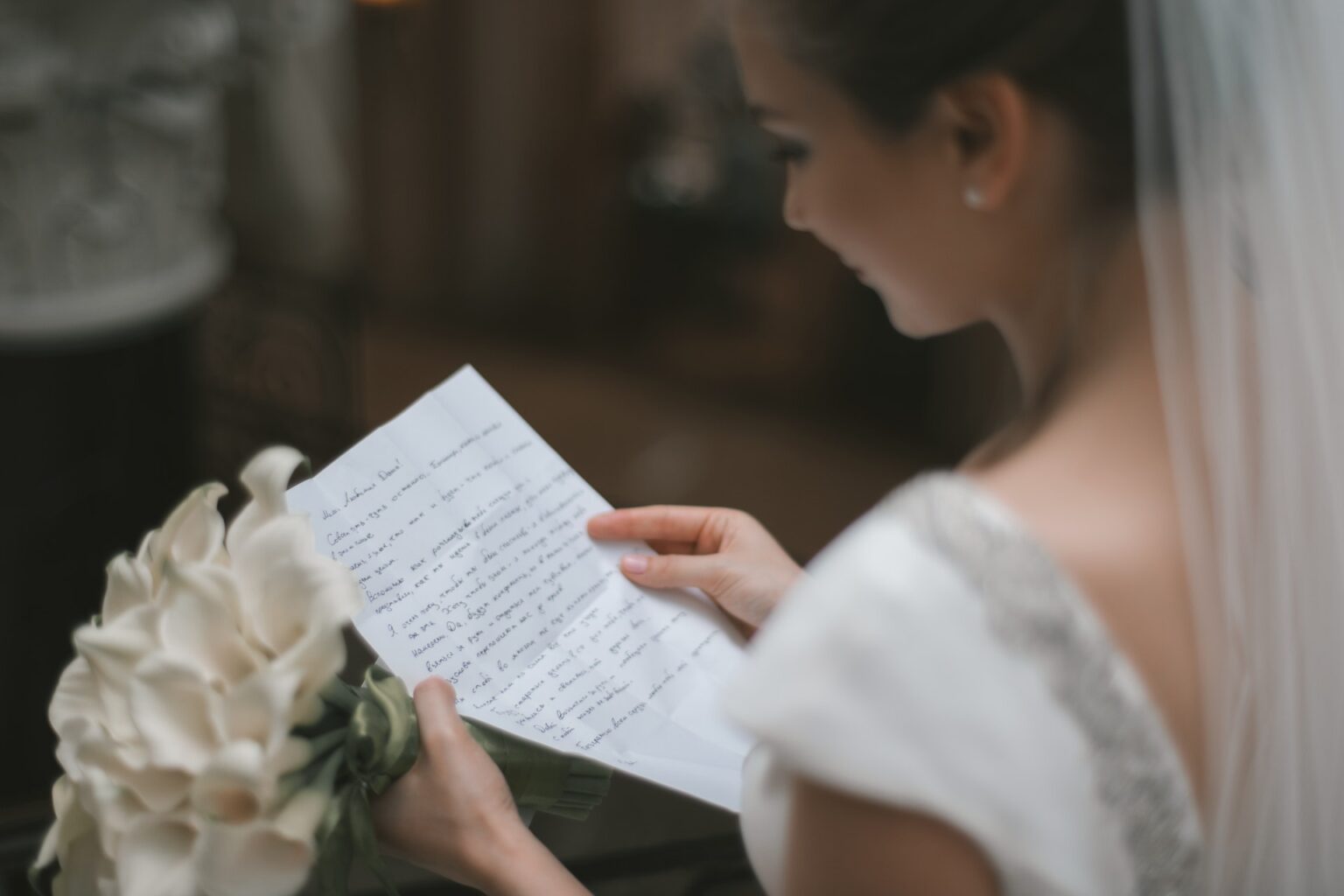 The Pros and Cons of Writing Your Own Vows – Cheers and Confetti Blog ...
