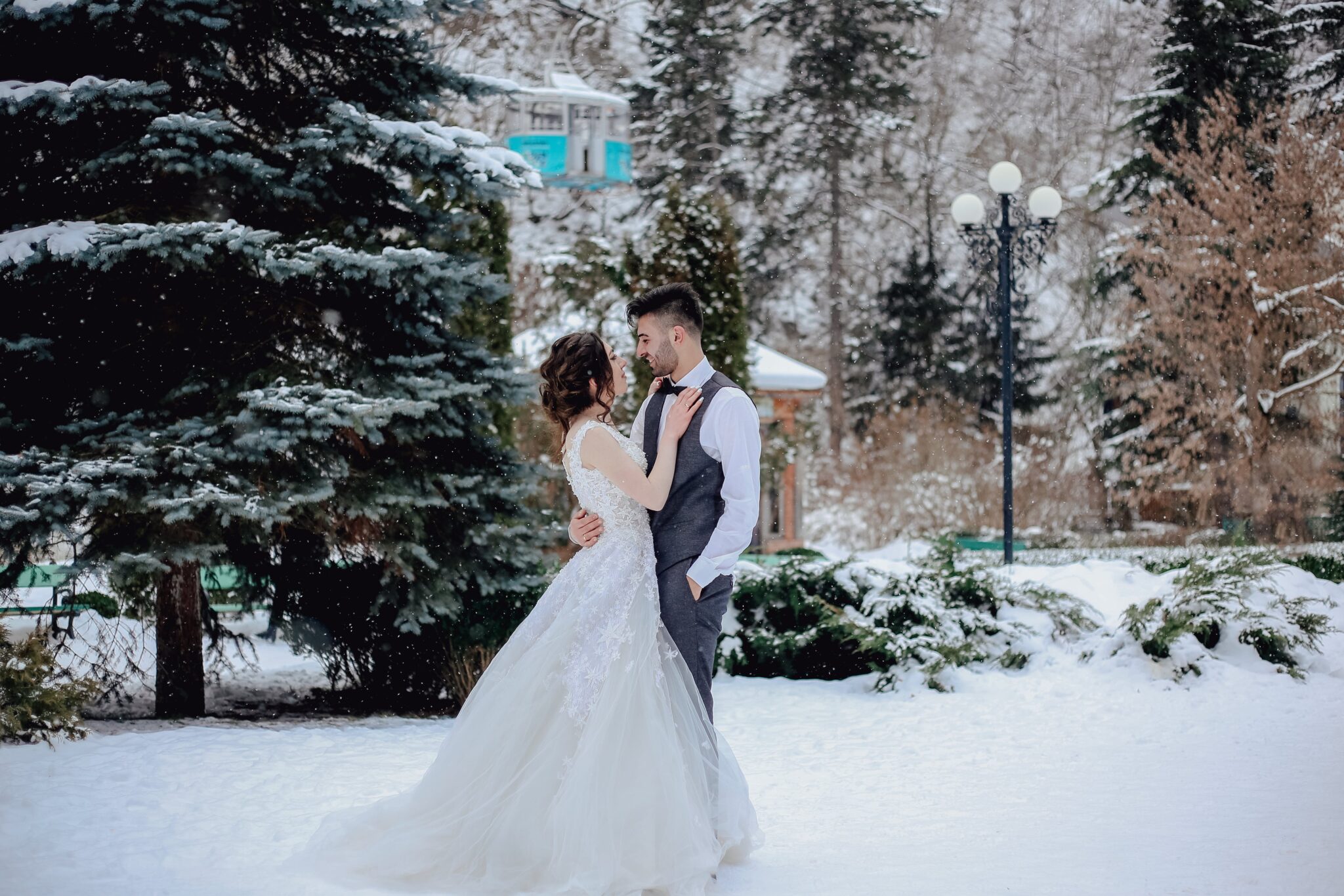 Winter Wedding Ideas for Snow Lovers – Cheers and Confetti Blog by Eventective