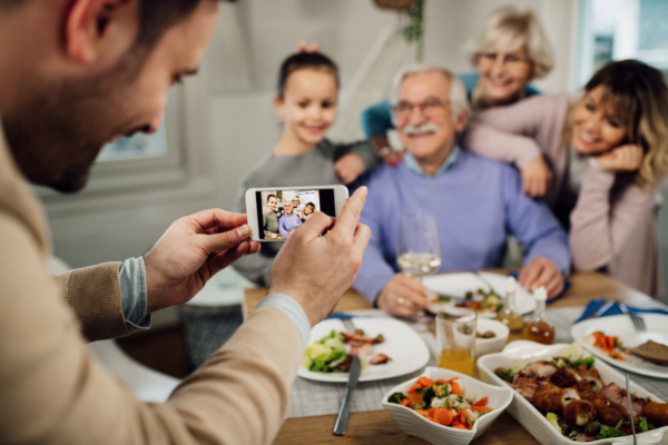 Fun Ideas for Your Family Reunion – Cheers and Confetti Blog by Eventective